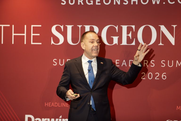 Surgical innovation cuts ovarian cancer risk by nearly 80% - Surgery ...